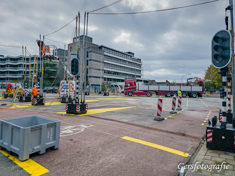 Foto's: verkeersknooppunt de Vijfknoop weer geopend, maar... "Hoe moet ik nu rijden?" | Nieuws ...